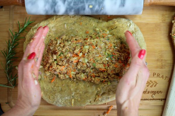 How To Make a Seitan "Turkey" Stuffing Roast - Susan Cooks Vegan